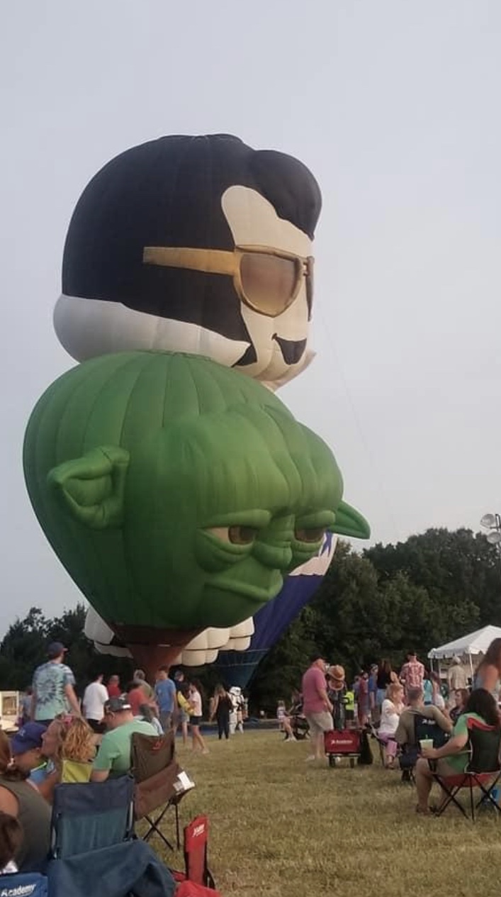 Elvis and Yoda, leaving the building – New Hickory